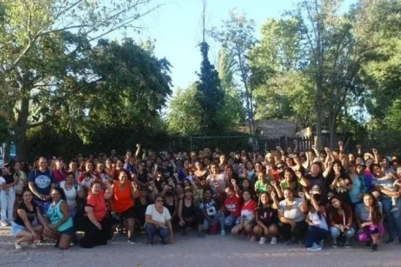 Jure: "Tenemos que constituir un consejo autónomo de muejeres y ...