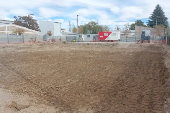 Comenzó la obra de ampliación de la EPET 9 de Plottier | NoticiasNQN