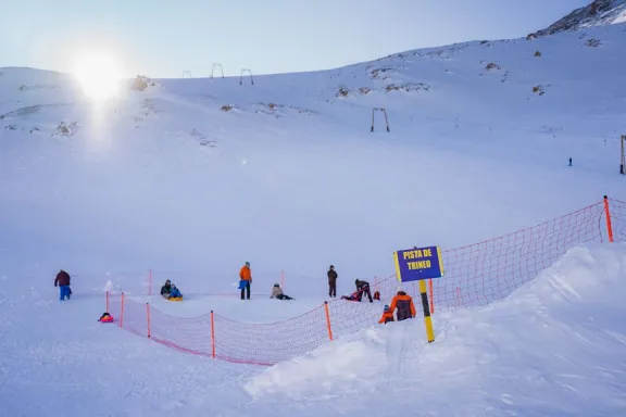 Temporada de invierno en Esquel: Vivir la Nieve, dominar la Nieve ...