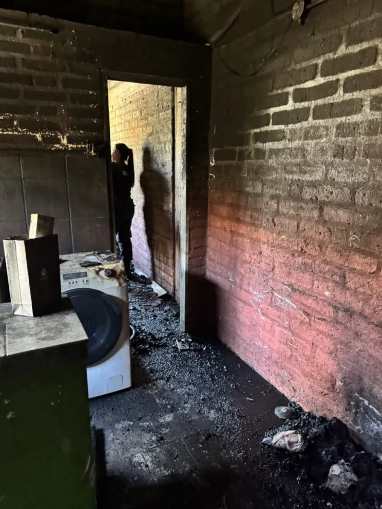 Se incendió la casa de la boxeadora Abril Tina Vidal en Centenario ...