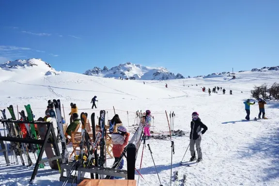 El Bolsón: nueva temporada de esquí en Laderas con más nieve ...