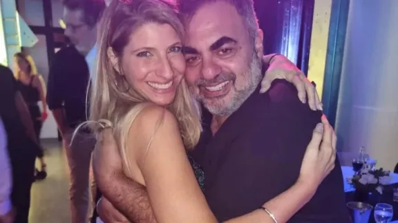 El enojo de la novia de Moldavsky por un gesto en los Martín Fierro que ...