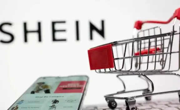 Empresarios impulsan una “ley anti Shein” para frenar el boom de ...