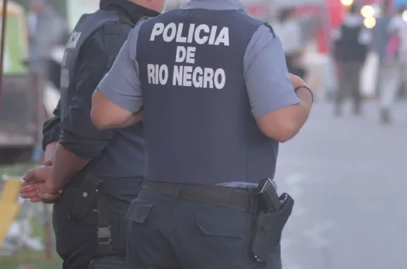 Entró armado a un local de ropa, robó dinero y fue condenado a prisión ...