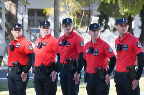 El ministro de Seguridad, confirmó la llegada de dispositivos Taser y ...